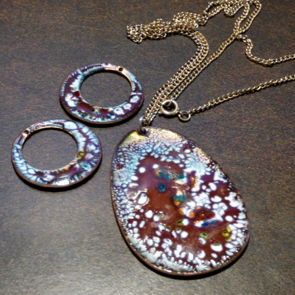 Jewelry | Retro Metal And Shellac Pendant And Matching Earrings | Poshmark